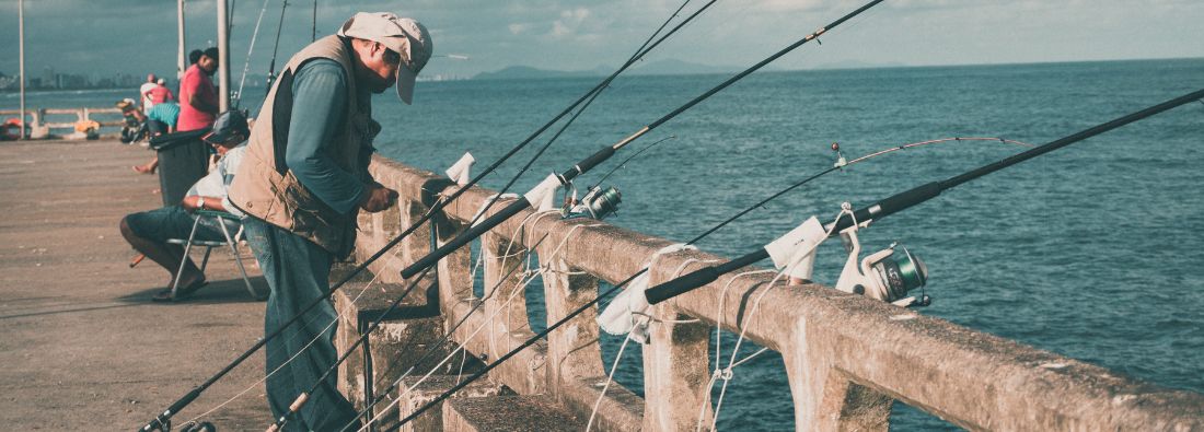 What Type of Rod is Best For Bottom Fishing? - Fishing Turf